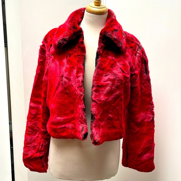 TEA | Jackets & Coats | Tea Short Faux Red Fur Jacket With Zipper Front ...